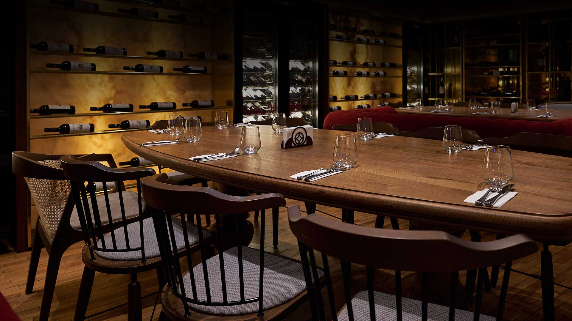 Acasă - Restaurant Hanu' lui Manuc